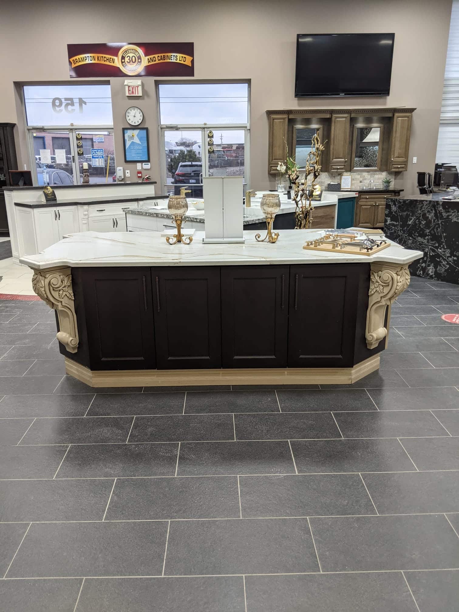 Milton Kitchen Renovations | Cabinets | Countertops | Milton ON